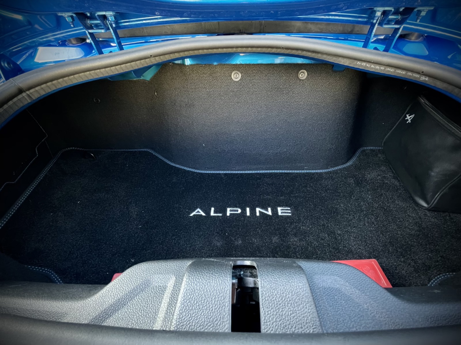 🏎️ Alpine A110 Première Edition #184